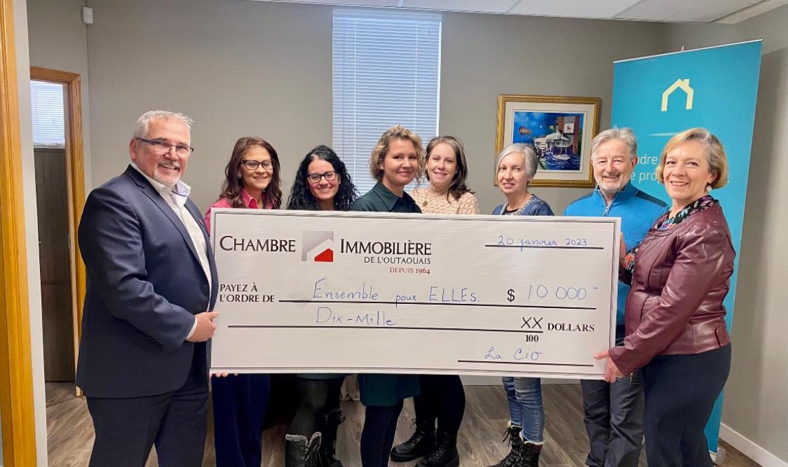 10 000 $ remis aux maisons d’hébergement pour femmes de la région, dont L’EntourElle – CHIP FM